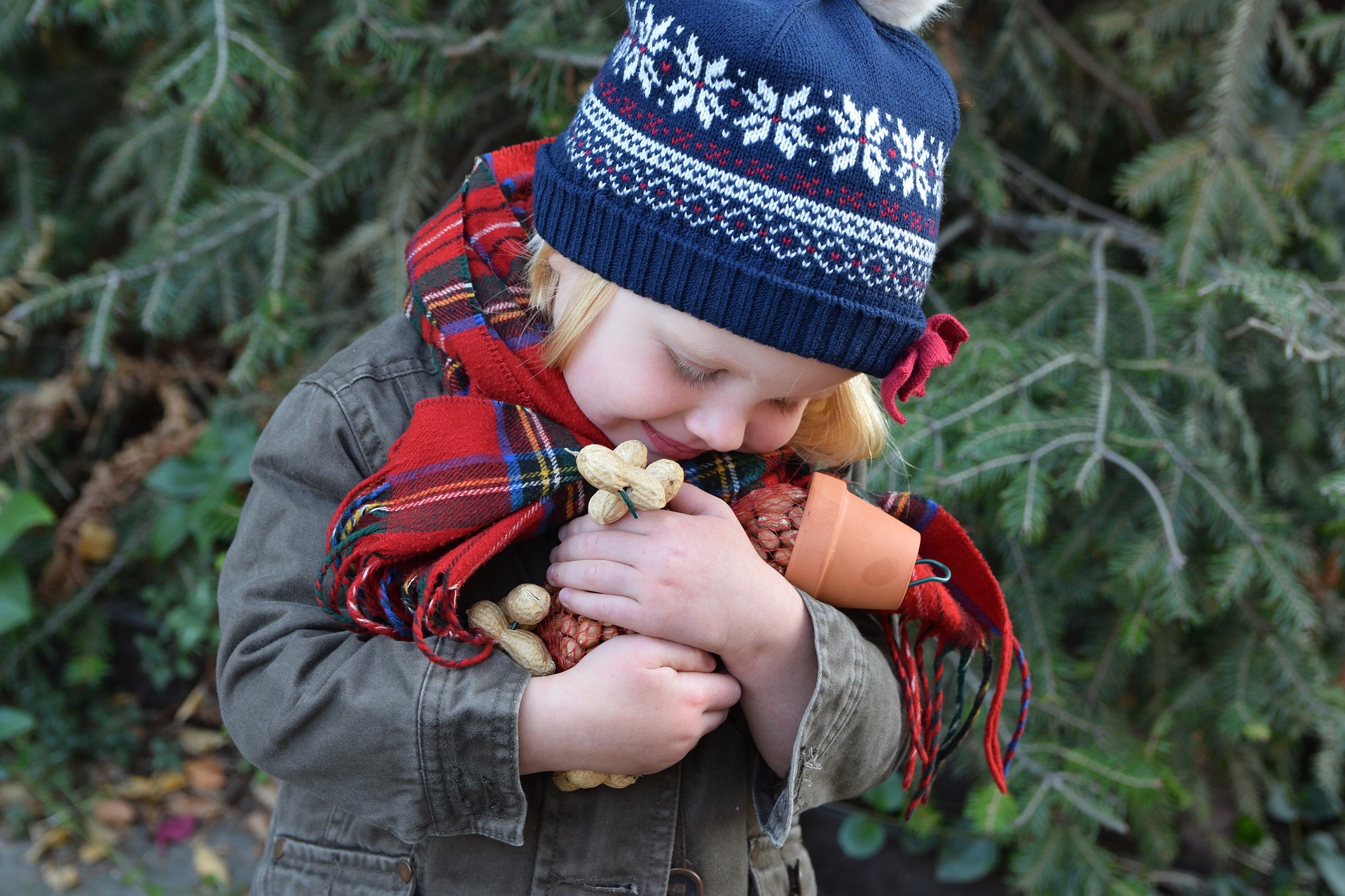 Davaq: Cling/Cleave/Keep Close… Hug? – Hebrew Word Lessons