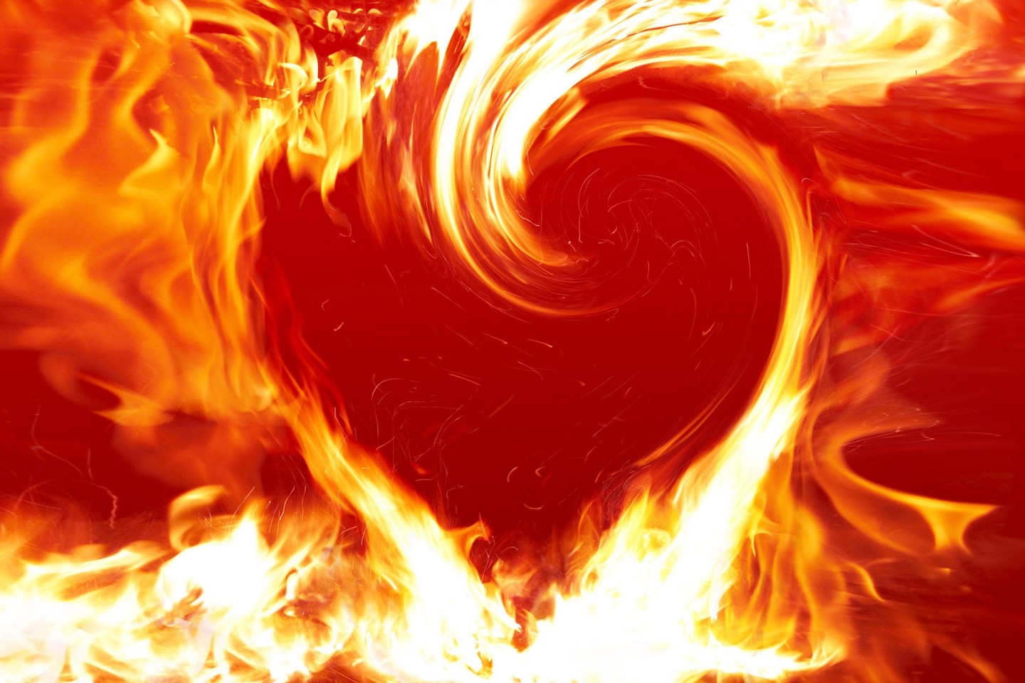 Esh: FIRE! FIRE! FIRE! – Hebrew Word Lessons